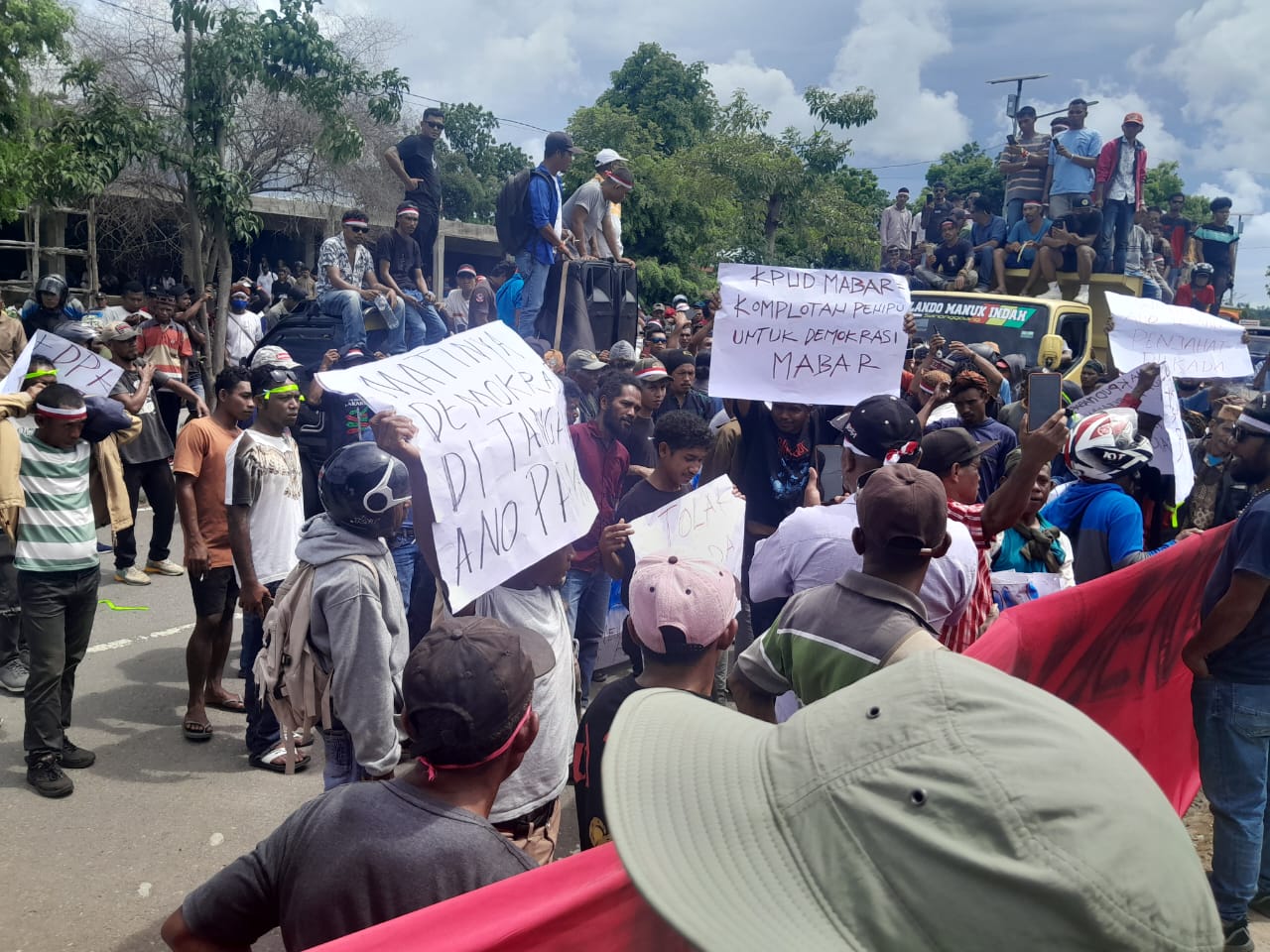 Kecurangan Pikada Mabar, Ketua KPUD Bela Diri, Mario Pranda Harap ...